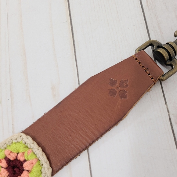 Patricia Nash | Accessories | Patricia Nash Guitar Straps Kniit Square ...